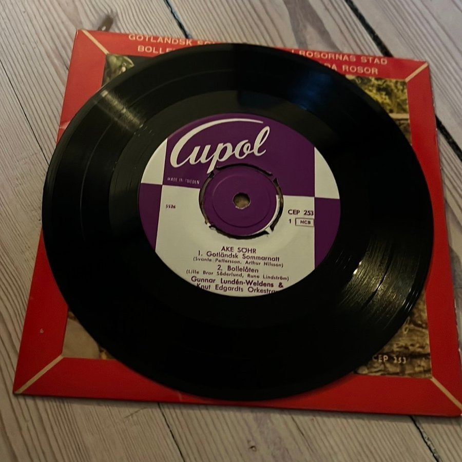Se produkter som liknar Åke Söhr - Gotländsk Sommarna.. på Tradera ...