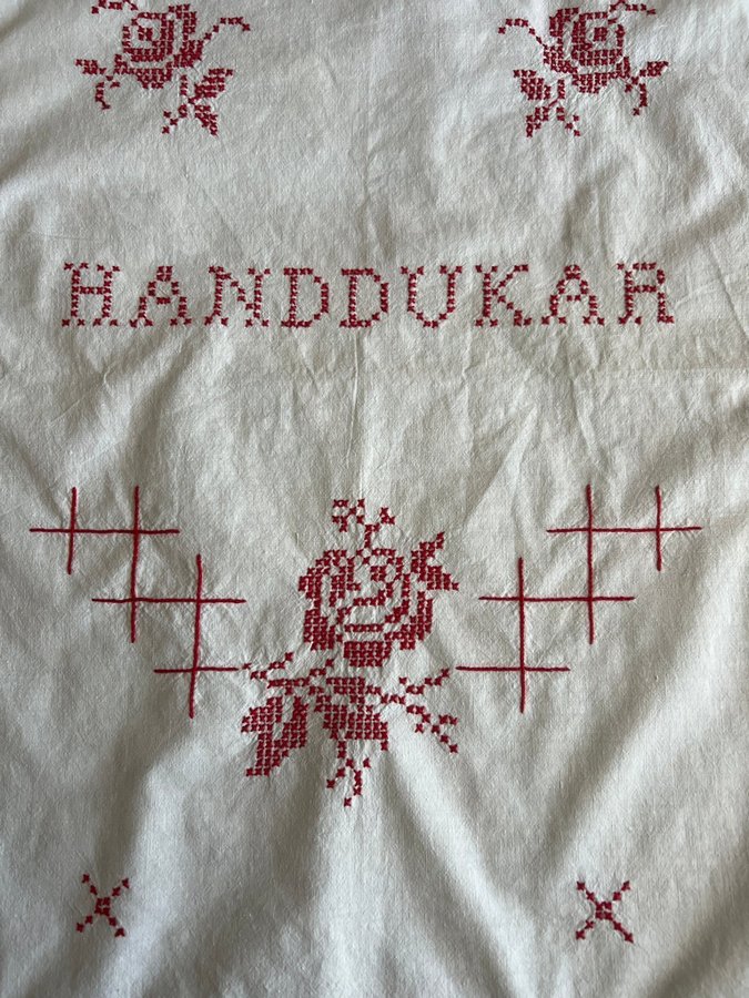 Retro Broderad parad Handduk | Köp på Tradera (712305750)