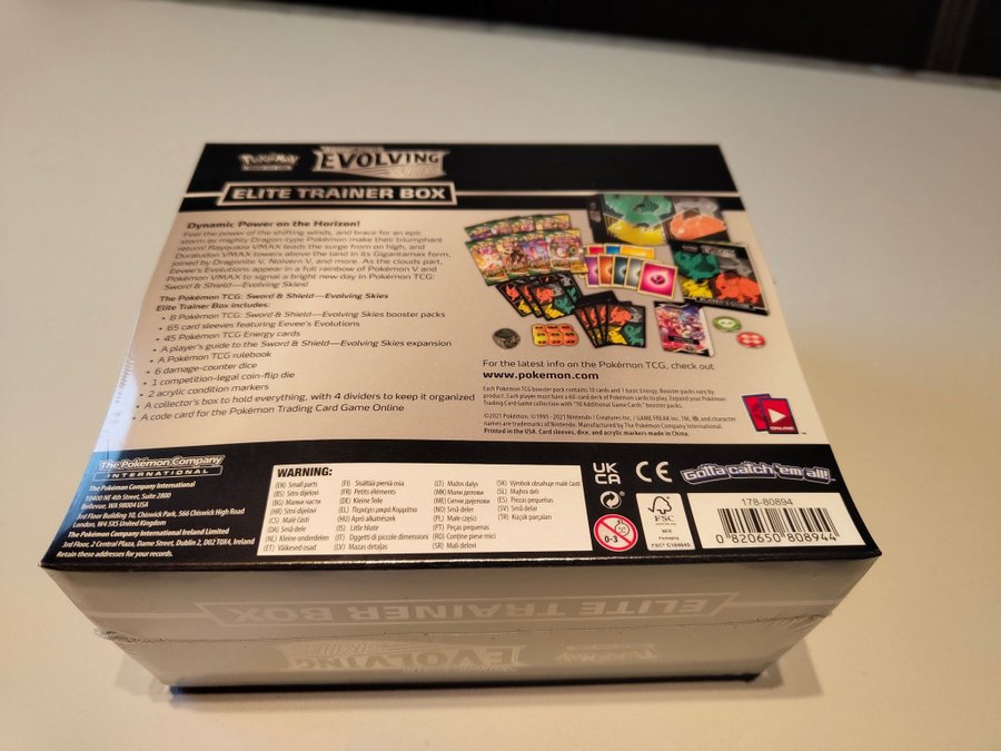 Pokémon TCG: Sword & Shield - Evolving Skies El.. | Köp på Tradera ...