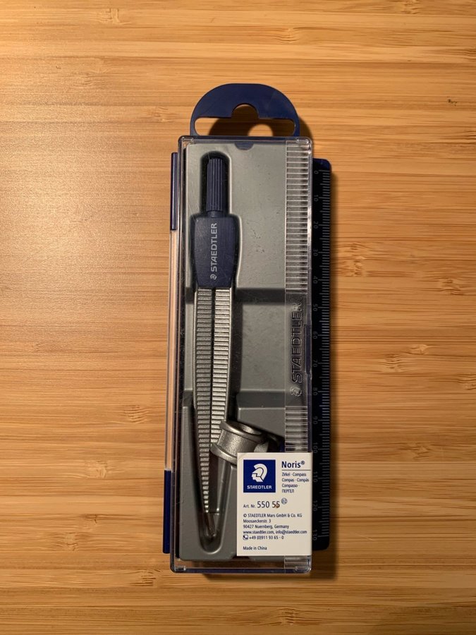 Matematik Set: Räknare, Passare och Gradskiva | Köp på Tradera (702380152)