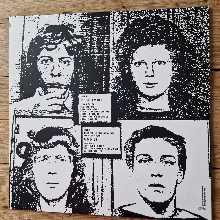 The Art Attacks - Outrage and Horror - LP | Köp på Tradera (713425402)