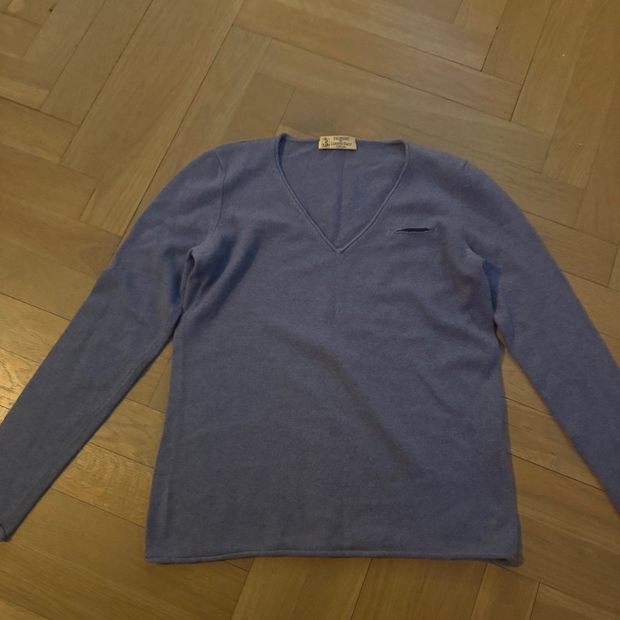 Fioroni Lorenz Bach Gstaad blå cashmere tröja | Köp på Tradera (713189862)