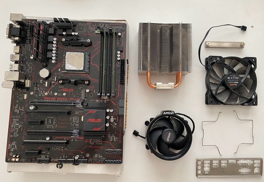 AMD Ryzen 5 1600X + ASUS B350-Plus + 16GB RAM | Köp på Tradera (734699945)