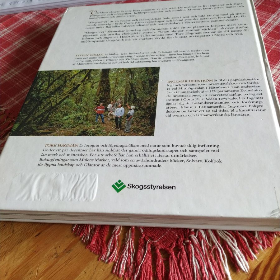 Skogsarvet Längs Stigar I Nord Och Syd - Stefan.. | Köp på Tradera ...