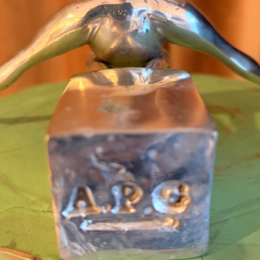 Look At My Legs - Art People .. | Köp från Magpiesweden på Tradera ...