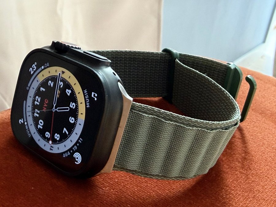 Apple Watch Ultra 3 GPS + Cellular 49mm med Alp.. | Köp på Tradera ...