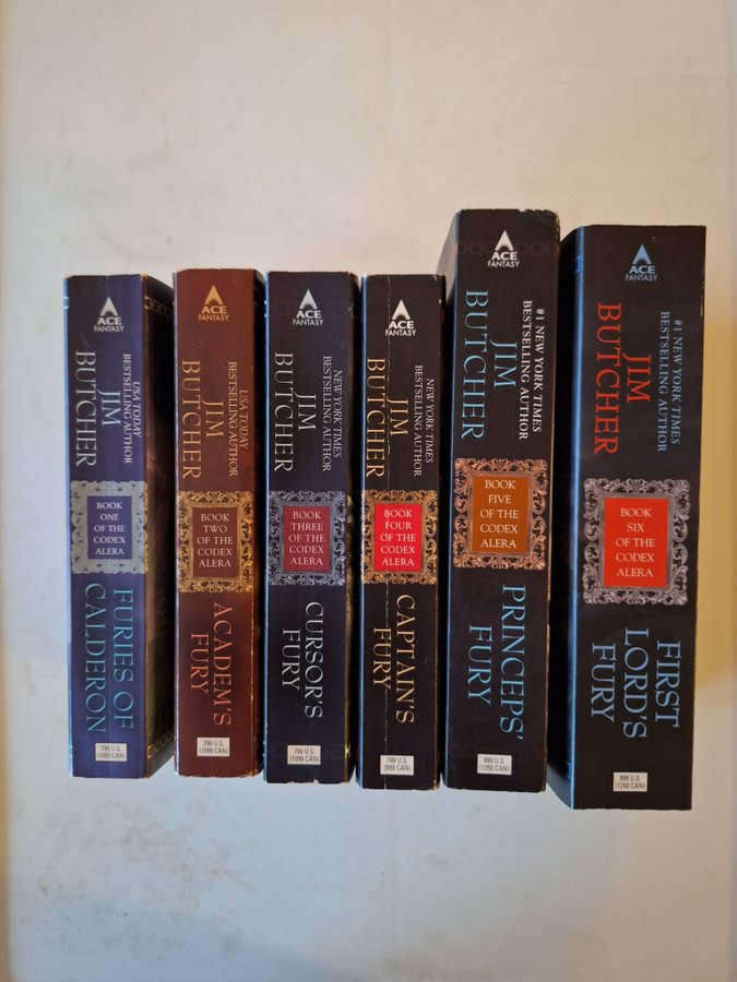 Codex Alera-serien av Jim Butcher - Komplett | Köp på Tradera (702247942)