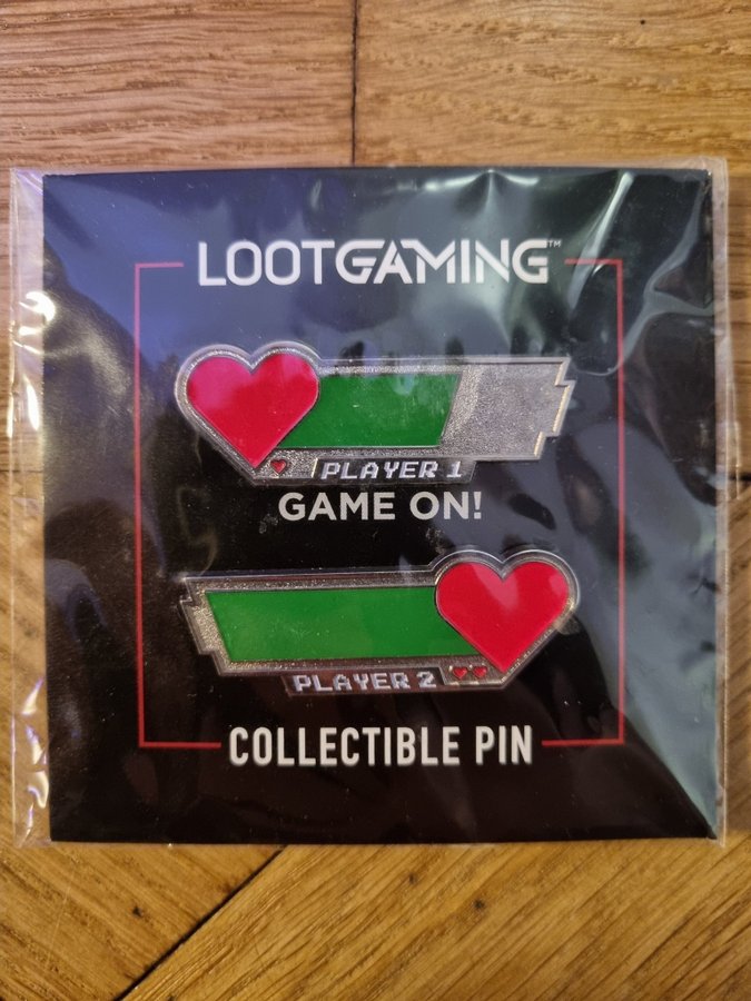 Gaming Collectible Pins - Player 1 & Player 2 -.. | Köp på Tradera ...