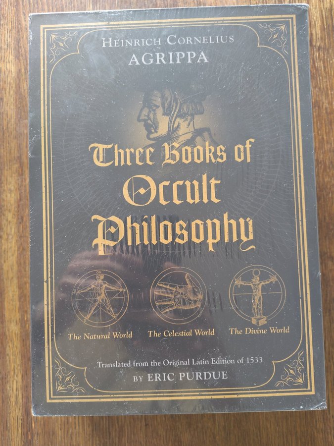 Se produkter som liknar Three Books of Occult Philoso.. på Tradera ...