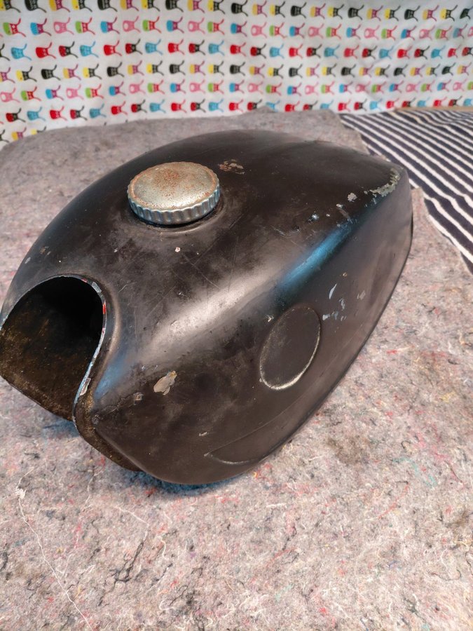 Zundapp original tank. | Köp på Tradera (711067341)