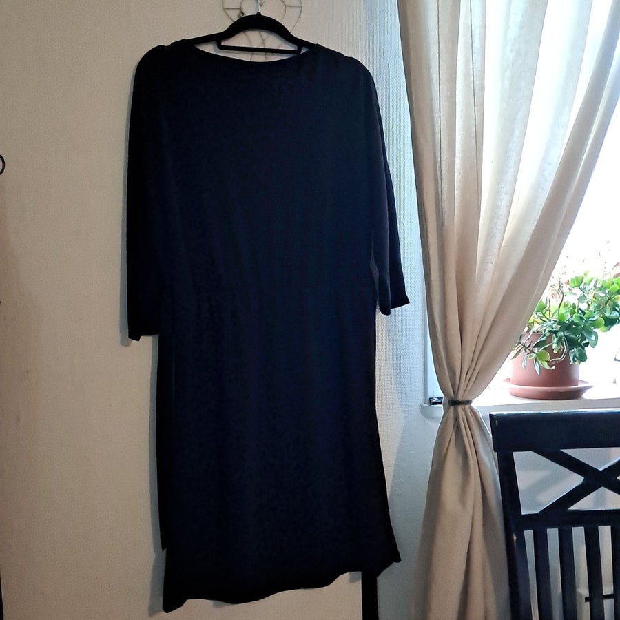 THE BLACK LABEL CO svart klänning, storlek L | Köp på Tradera (737652281)