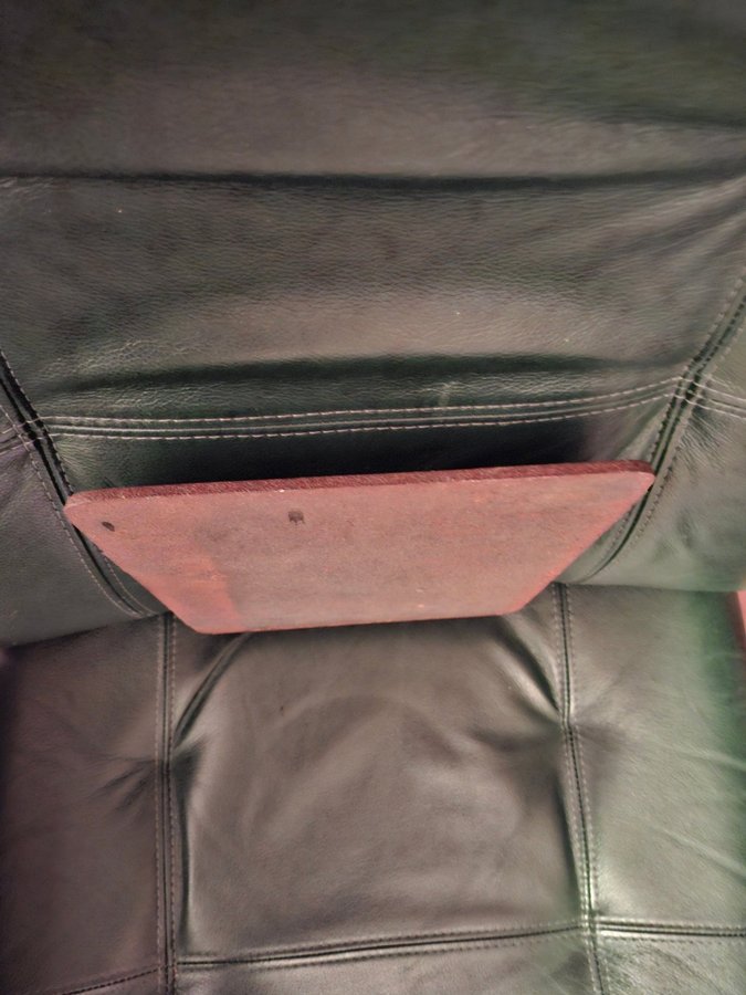 Väggrelief i gjutjärn av Manne Östlund, Adam oc.. | Köp på Tradera ...