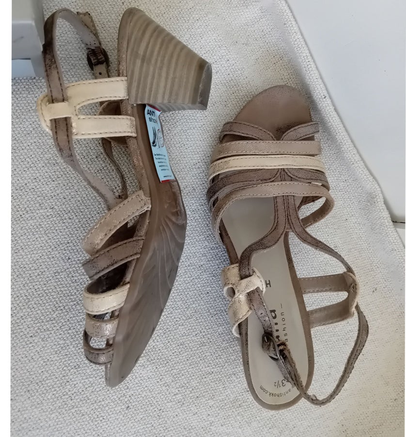 Snygga SANDALETTER SandalerJana Bronce Comb 36 .. | Köp på Tradera ...