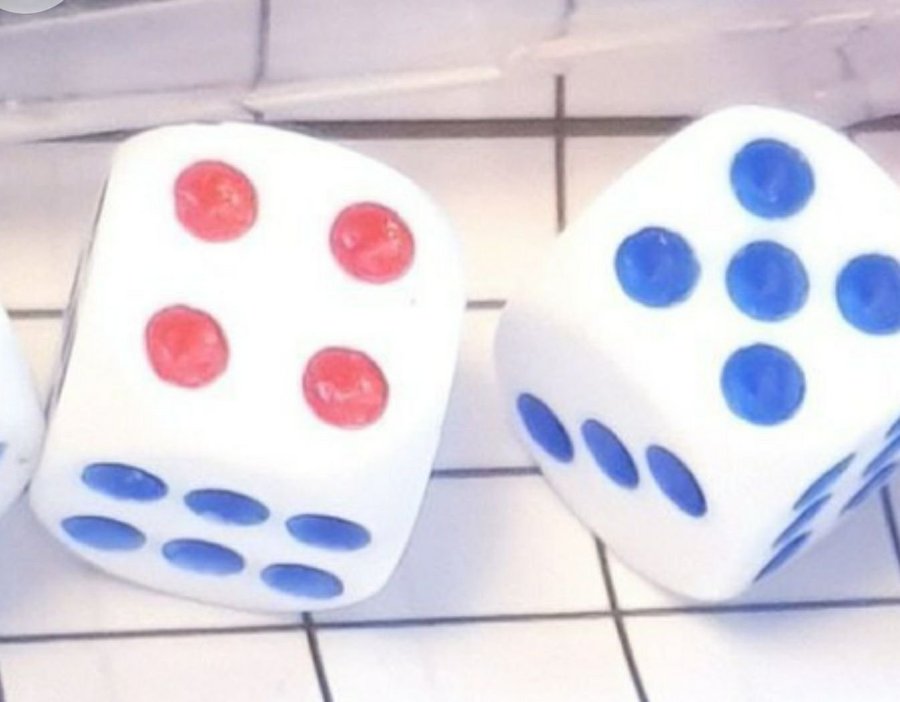 Yatzy-spel set(färgade tärningar)Perfekt för sp.. | Köp på Tradera ...