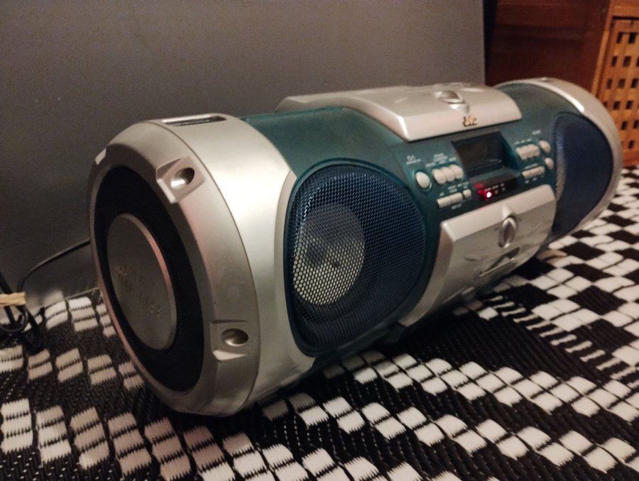 JVC RV-B550BU CD Portabel System (Boombox/boomb.. | Köp på Tradera ...
