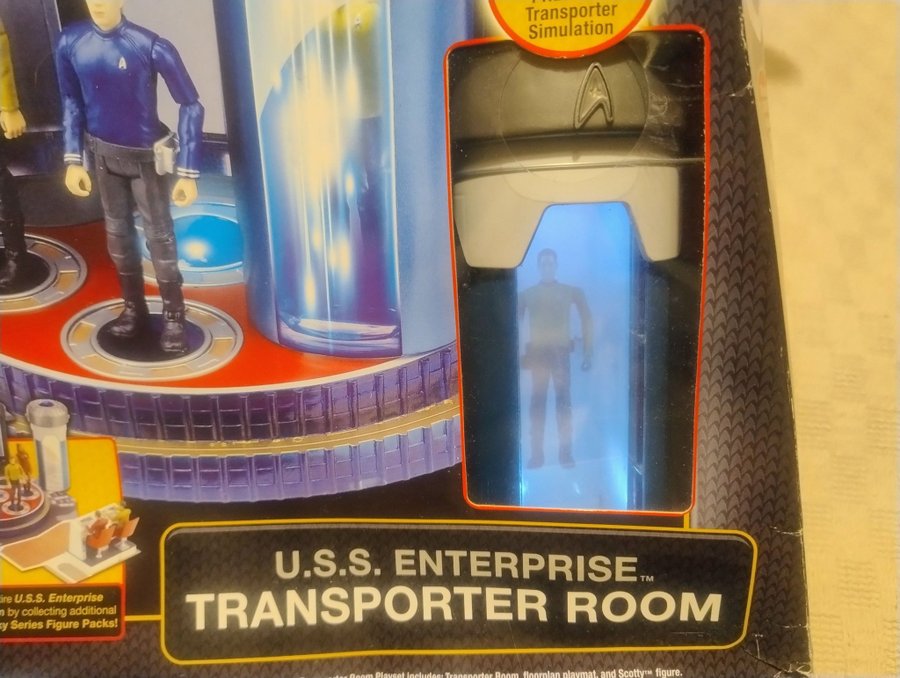 Star Trek U.S.S. Enterprise Transporter Room | Köp på Tradera (713140931)