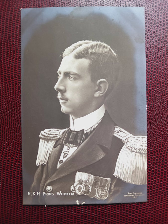 Se produkter som liknar Kungligt. Prins Wilhelm Gamma.. på Tradera ...