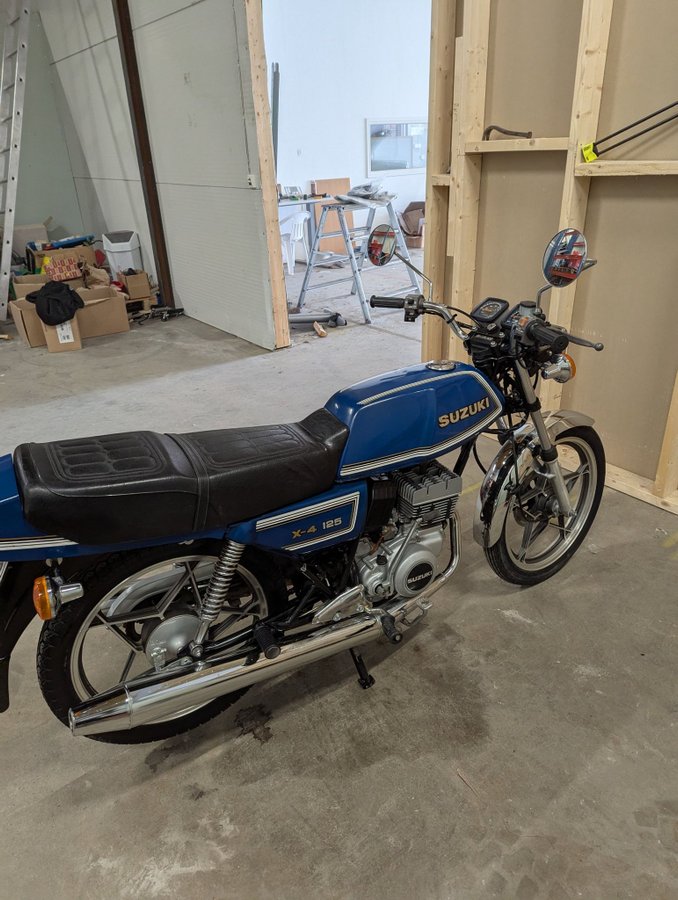 Se produkter som liknar Suzuki 125 x4 Gt. på Tradera (686479610)