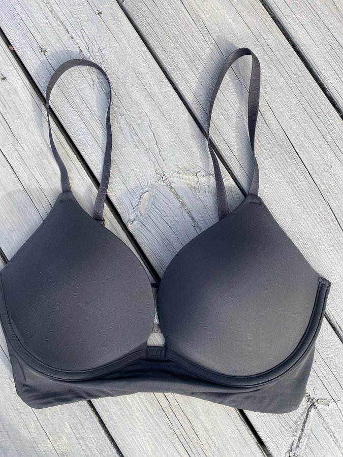 Svart behå djup urringning ( 75D 75 D BH sexig .. | Köp på Tradera (570307511)