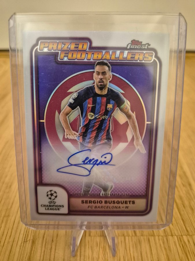 Sergio Busquets - Topps Finest Prized Footballe.. | Köp på Tradera ...