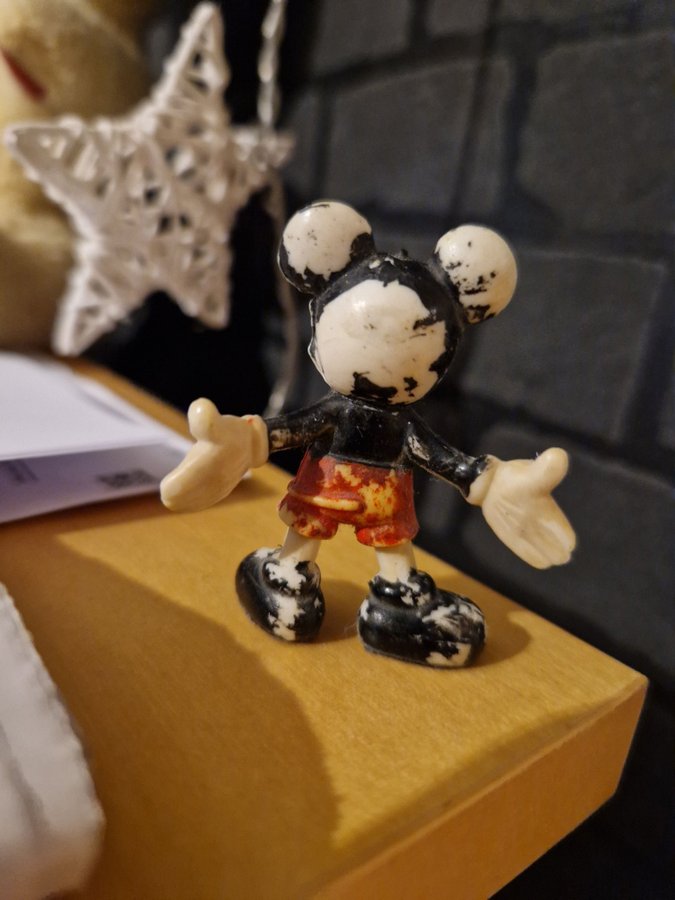 Äldre Mickey Mouse Figur Musse Pigg | Köp på Tradera (708786182)