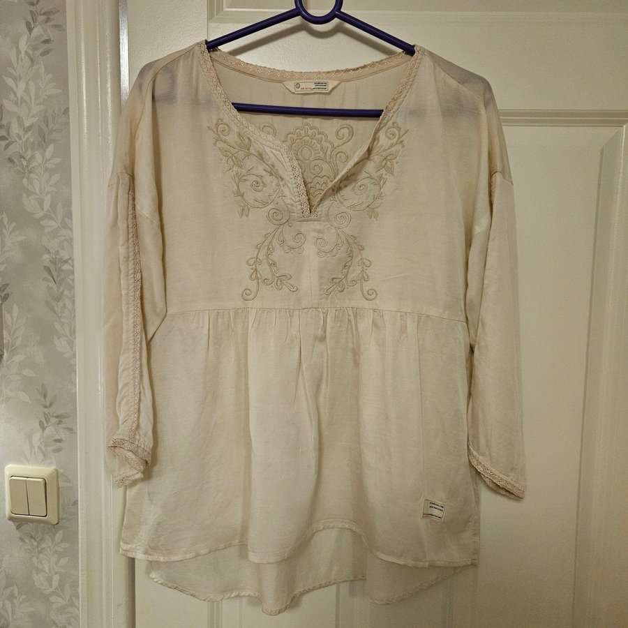 Vacker beige Odd Molly blus stl 1 | Köp på Tradera (711377902)