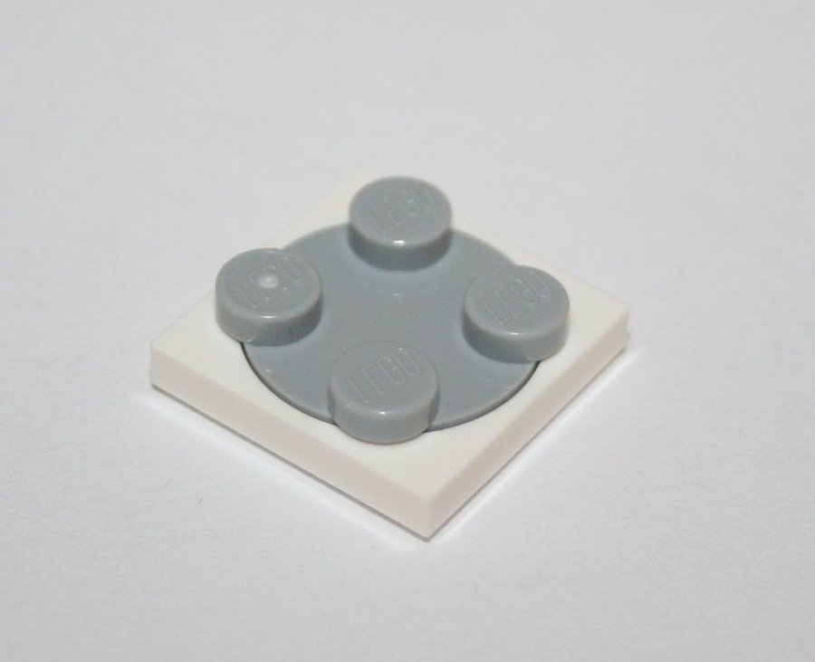 LEGO - Platta - Roterbar - 2x2 - Vit - 3680 - 3.. | Köp på Tradera ...