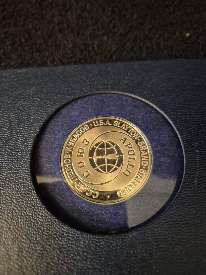 Apollo Soyuz space mission silvermynt 23 gram o.. | Köp på Tradera ...