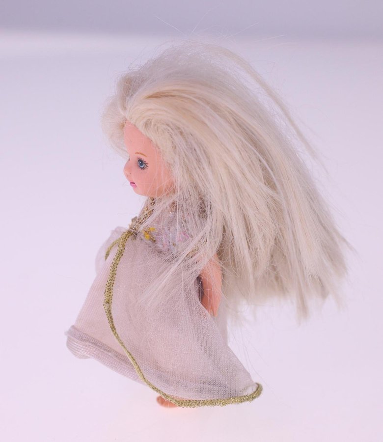 Vintage Barbie imp doll possibly Cinderella in .. | Köp på Tradera ...