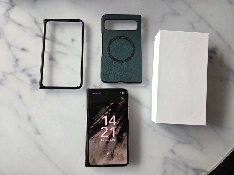Google Pixel Fold | Köp på Tradera (702693308)