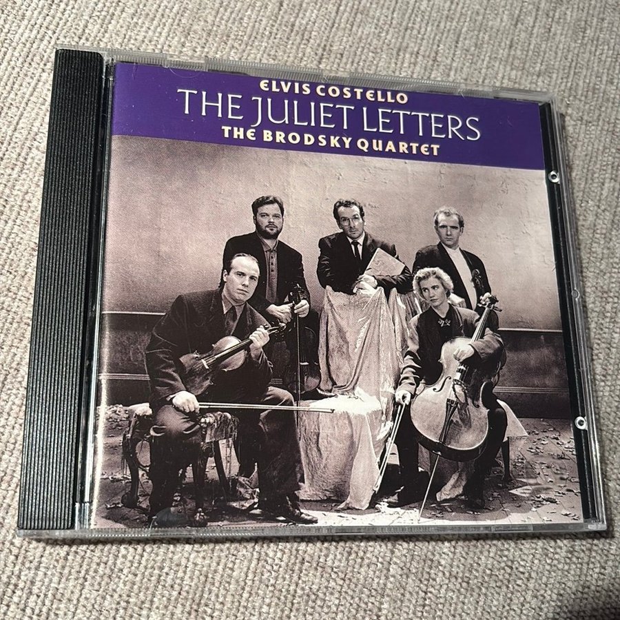 Elvis Costello & The Brodsky Quartet - The Juli.. | Köp på Tradera ...