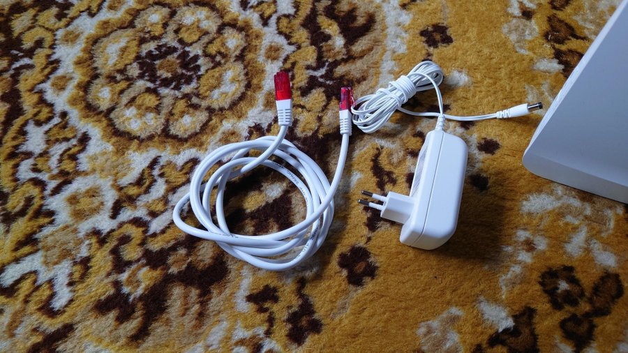 Se produkter som liknar Telia WiFi Router Sagemcom på Tradera (694597027)