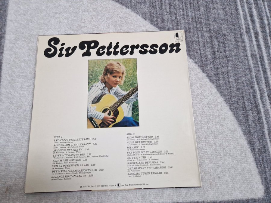 Se produkter som liknar Siv Pettersson - Låt Mej Få T.. på Tradera ...
