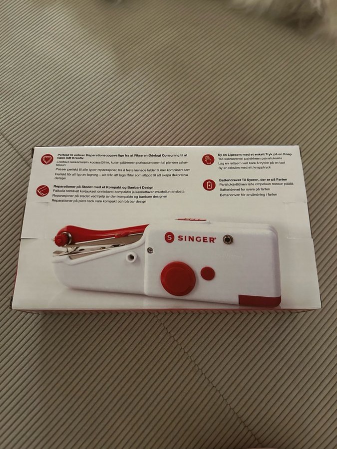 Handsymaskin handhållensymaskin symaskin pyssel.. | Köp på Tradera ...