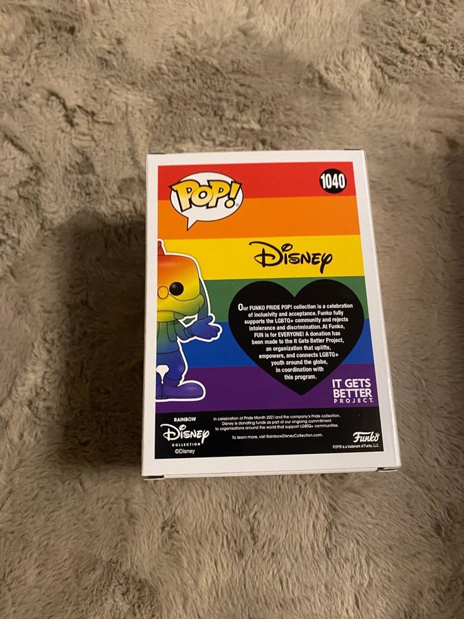 Funko Pop! Disney: Goofy - Pride Edition | Köp på Tradera (713538527)