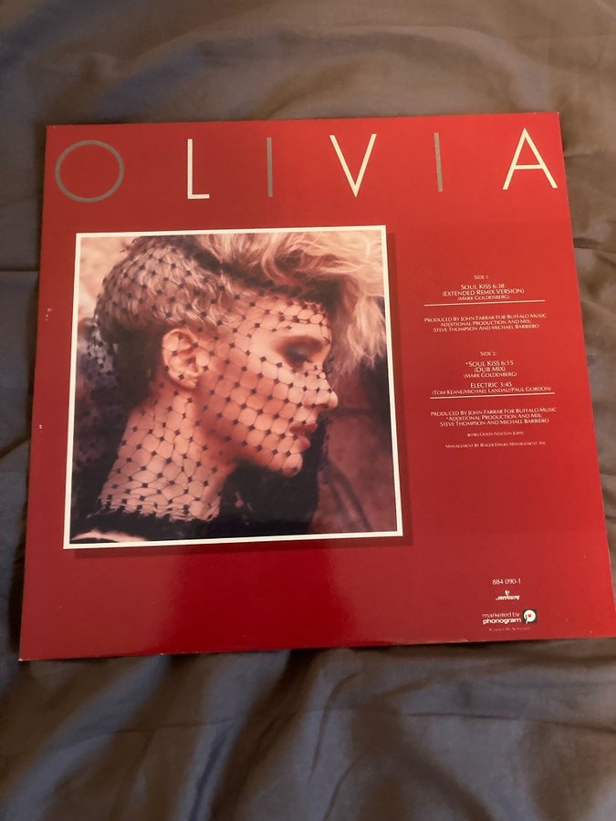 Olivia Newton-John - Soul Kiss (Extended Remix .. | Köp på Tradera ...