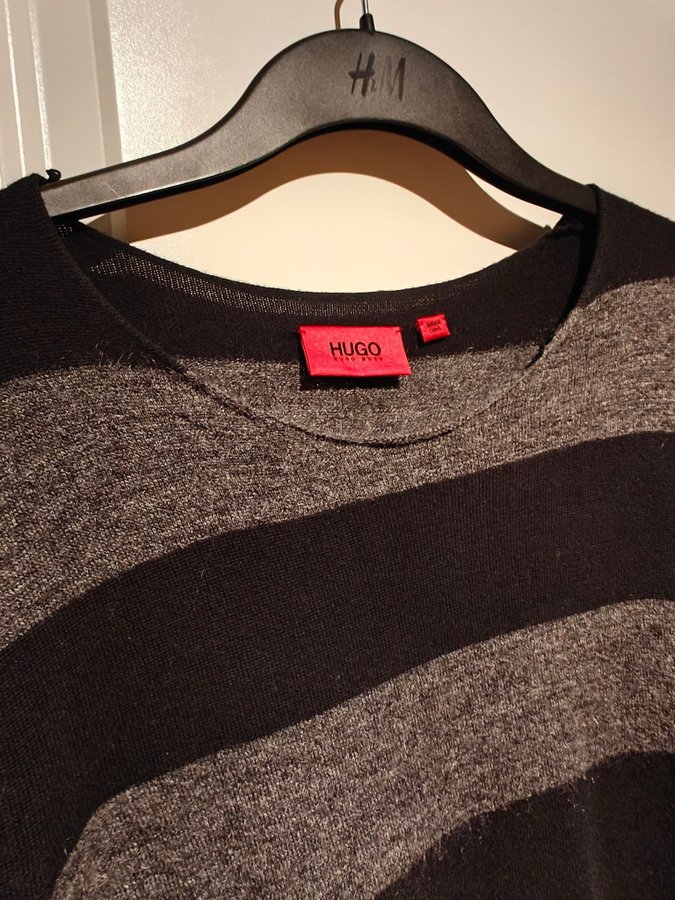 Hugo Boss stickad tröja, M | Köp på Tradera (702034106)