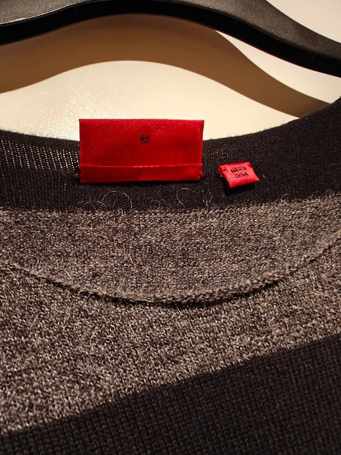 Hugo Boss stickad tröja, M | Köp på Tradera (702034106)