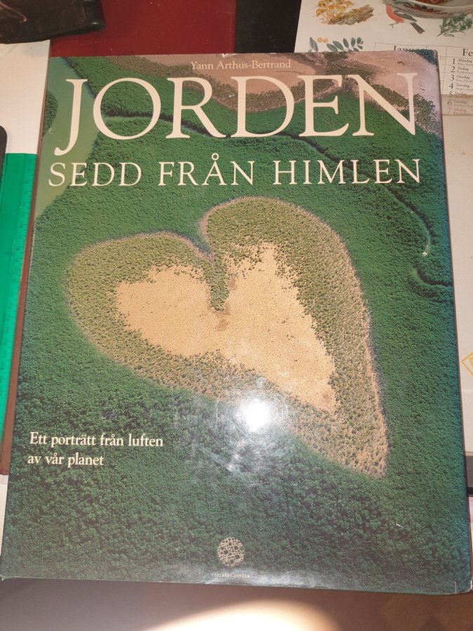 Jorden sedd från himlen av Yann Arthus-Bertrand | Köp på Tradera ...