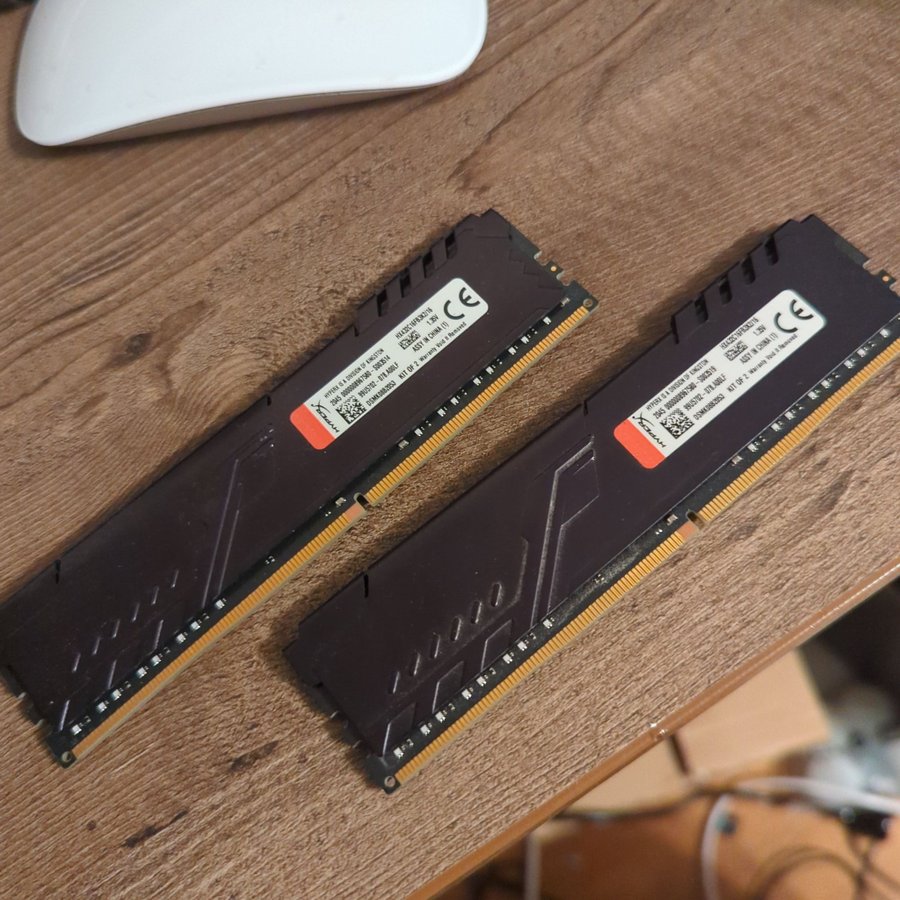 HyperX Fury DDR4 RAM 16GB (2x8GB) | Köp på Tradera (711330993)