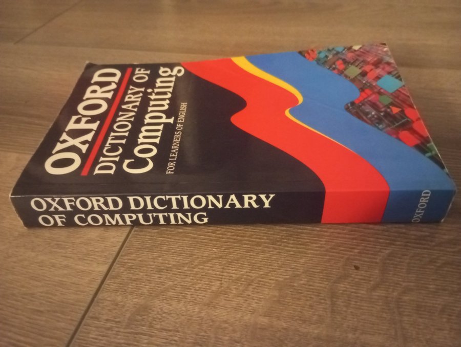 Se produkter som liknar Oxford Dictionary of Computin.. på Tradera (670667324)