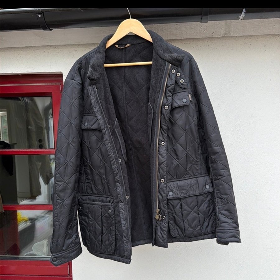 Barbour svart jacka | Köp på Tradera (734474556)