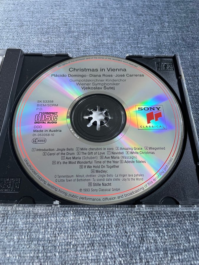 Christmas in Vienna - Plácido Domingo, Diana Ro.. | Köp på Tradera (702806526)