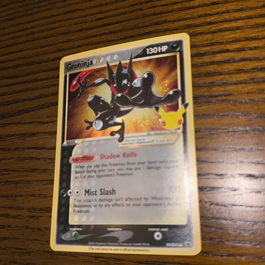 Se produkter som liknar Greninja Stjärnkort- Pokemon på Tradera (708768415)