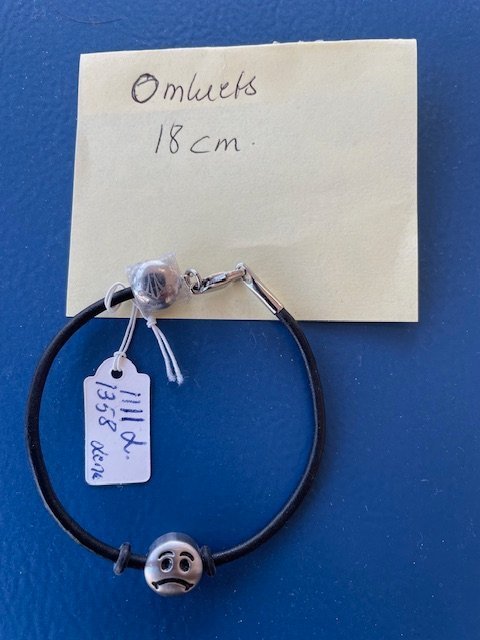 Magnetix SkinnArmband med Smiley och en verksam.. | Köp på Tradera ...