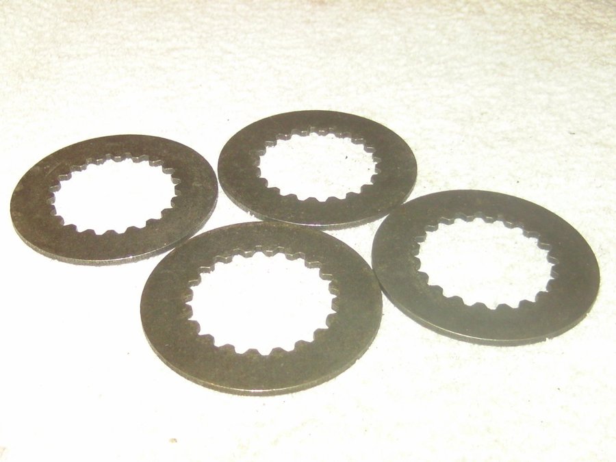 PASSA PÅ!!! 4 NOS lameller till Volvo anti spin.. | Köp på Tradera ...