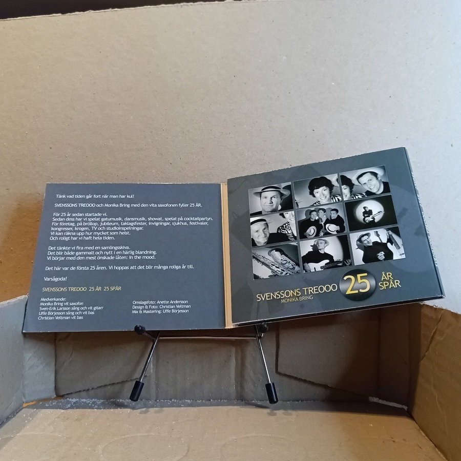 Svenssons Treooo - 25 År Spår CD | Köp på Tradera (713546221)