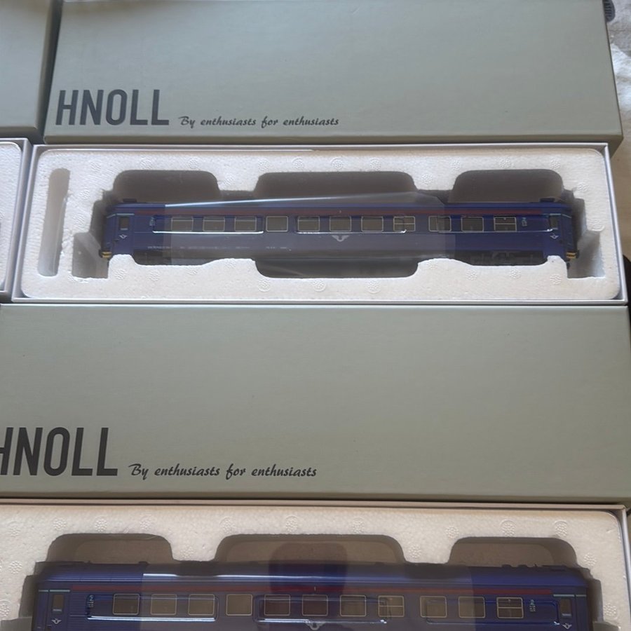 Hnoll Modelltåg Blå Vagn | Köp på Tradera (733221611)