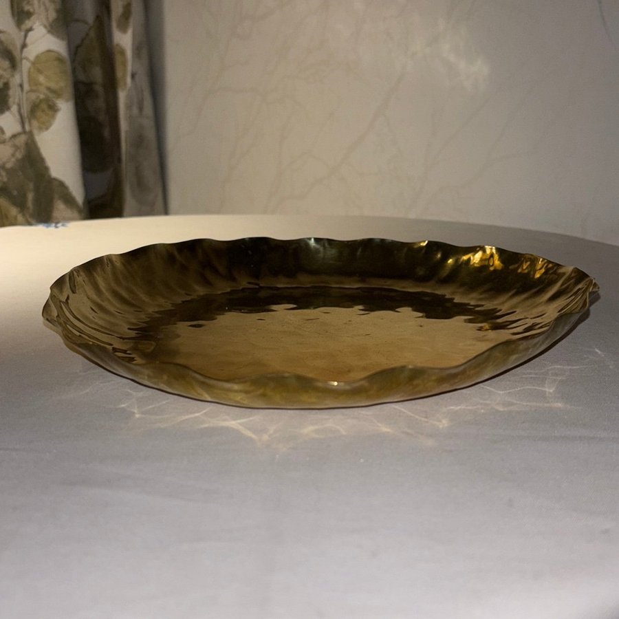 Dekorativt fat i mässing vintage JH Anderssons .. | Köp på Tradera ...