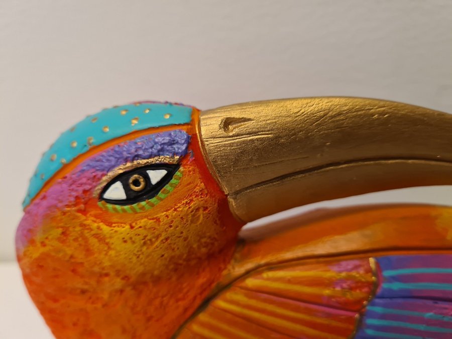 Fantastisk Laurel Burch figurin en fågel, märkt.. | Köp på Tradera ...